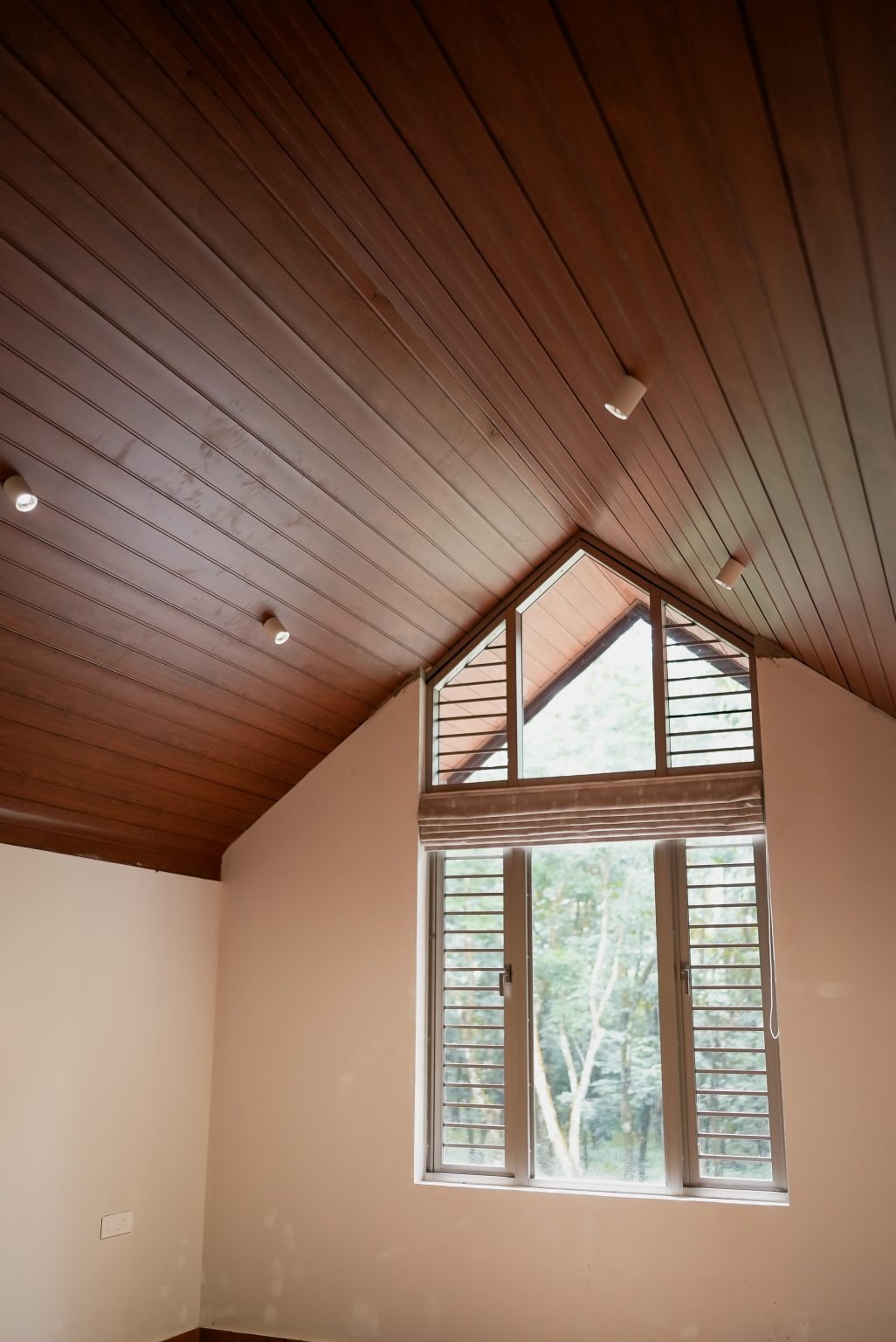 Heat out ceilings - Njindia